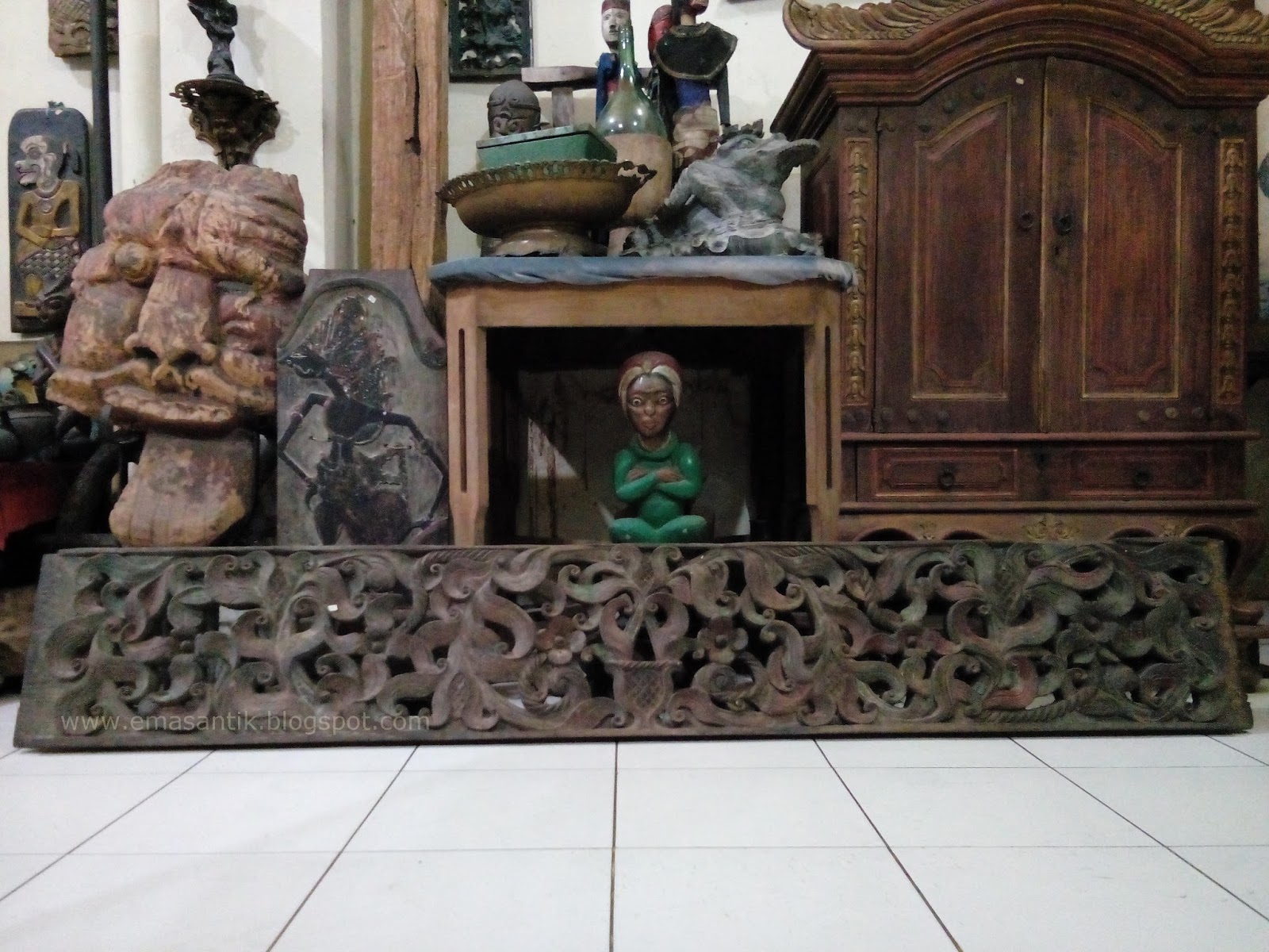 Hobby Antik: ORNAMEN PRIMITIF JAVA - ORNAMEN BENTUK KEMBANG PRIMITIVE