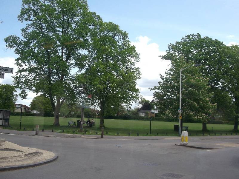 London buses one bus at a time: the return: The Number 331 Route