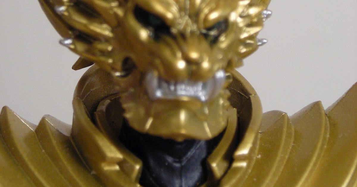My Shiny Toy Robots: Toybox REVIEW: S.H. Figuarts Garo