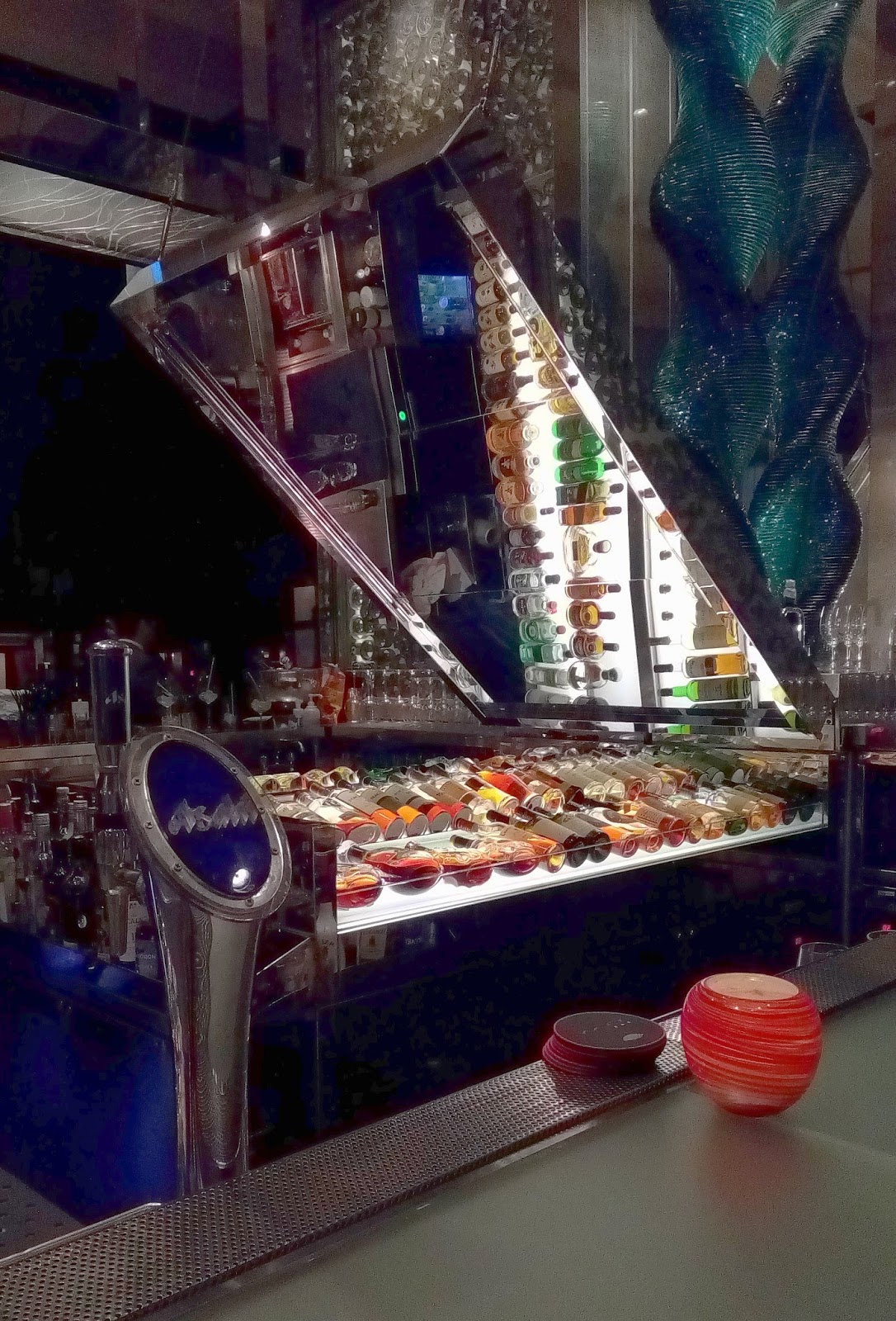 Supersupergirl's dining reviews: [MO Bar] Stylish afternoon tea