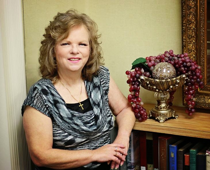 Red River County Public Library: April 2014