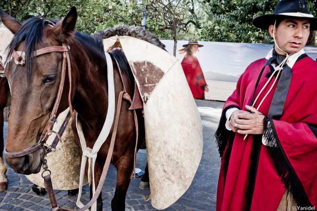 Fotografia Contemporanea: Yanidel (1973)