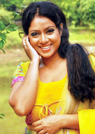 Bangladeshi Actress Sabnur photos ~ Nayoknaikaphotos.blogspot.in