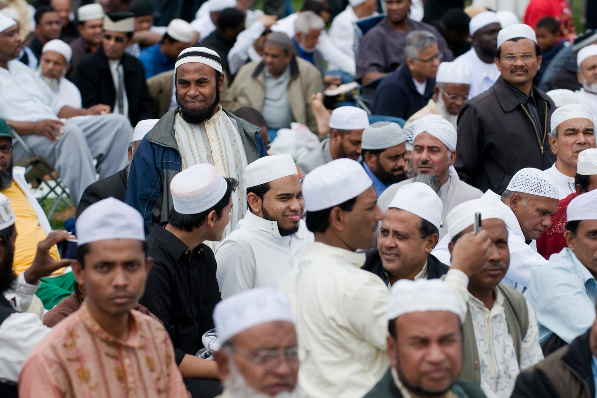 Una Sola Voz: Inmigrantes Musulmanes a Europa y Sur América