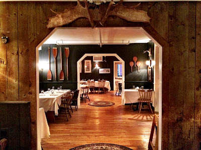 Evan and Lauren's Cool Blog: 8/4/16: Wildcat Inn and Tavern Lovely ...