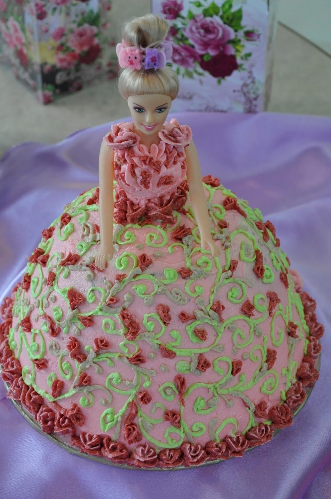 Sweets Gourmet: Doll Cake