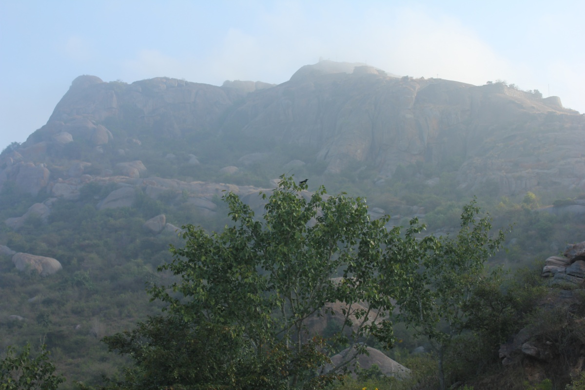 Journeys across Karnataka: Huthridurga: North hill