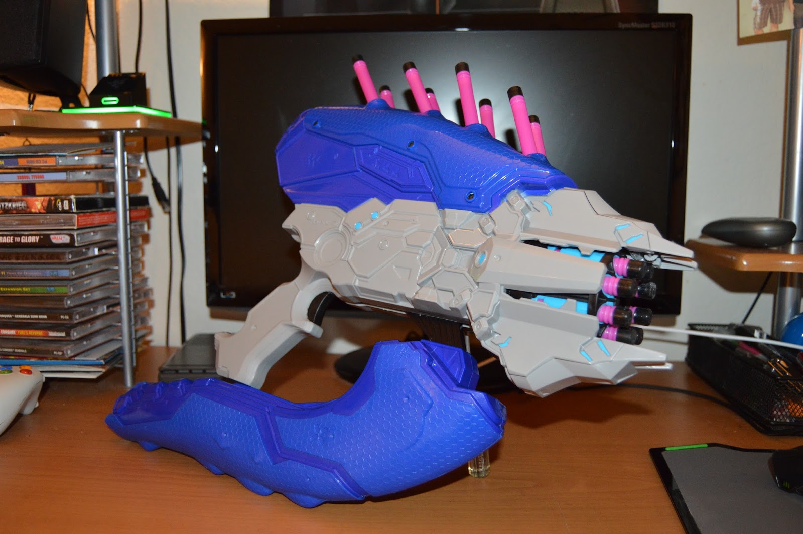 StudioYale: BOOMco. Halo Covenant Needler Review (8/10)
