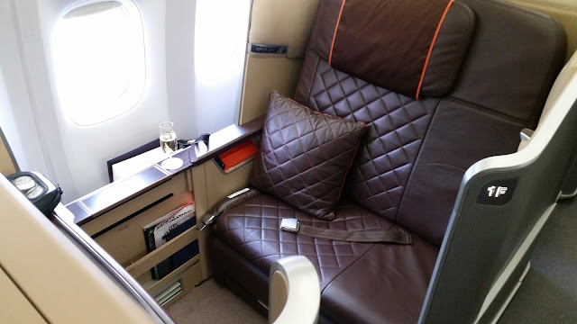 Singapore Airlines New First Class on the Boeing 777-300ER : SQ2 ...