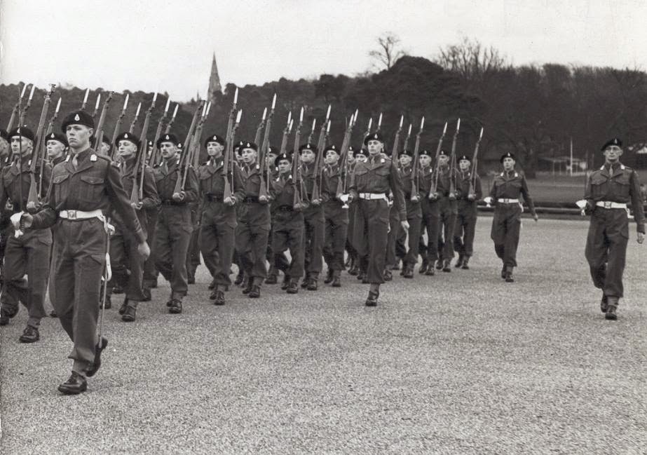 FLAME HISTORY: ΒΑΣΙΛΙΚΗ ΣΤΡΑΤΙΩΤΙΚΗ ΑΚΑΔΗΜΙΑ ΣΑΝΤΧΟΡΣΤ