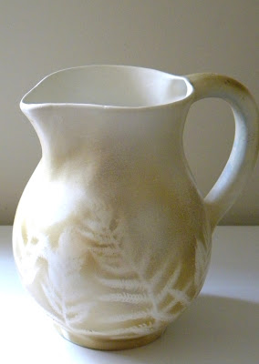 homework: Upcycling: gold leaf pitcher