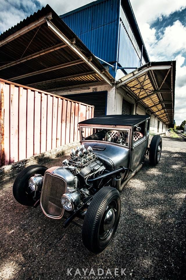 dWrenched - Kustom Kulture and Crazy Bikes: HOT HOT HOT