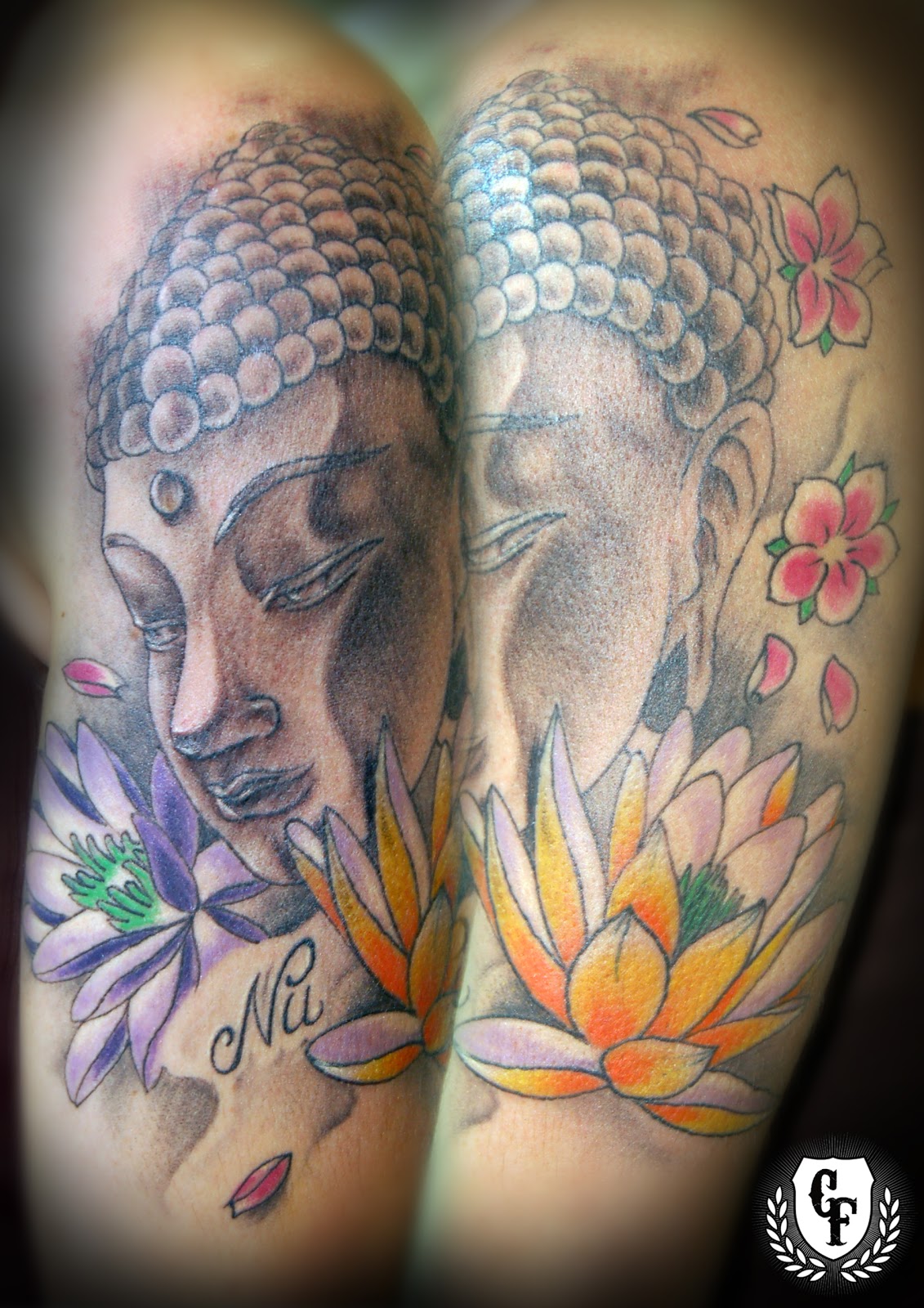 CosaFina tattoo Carlos Art Studio: tatuaje buda.