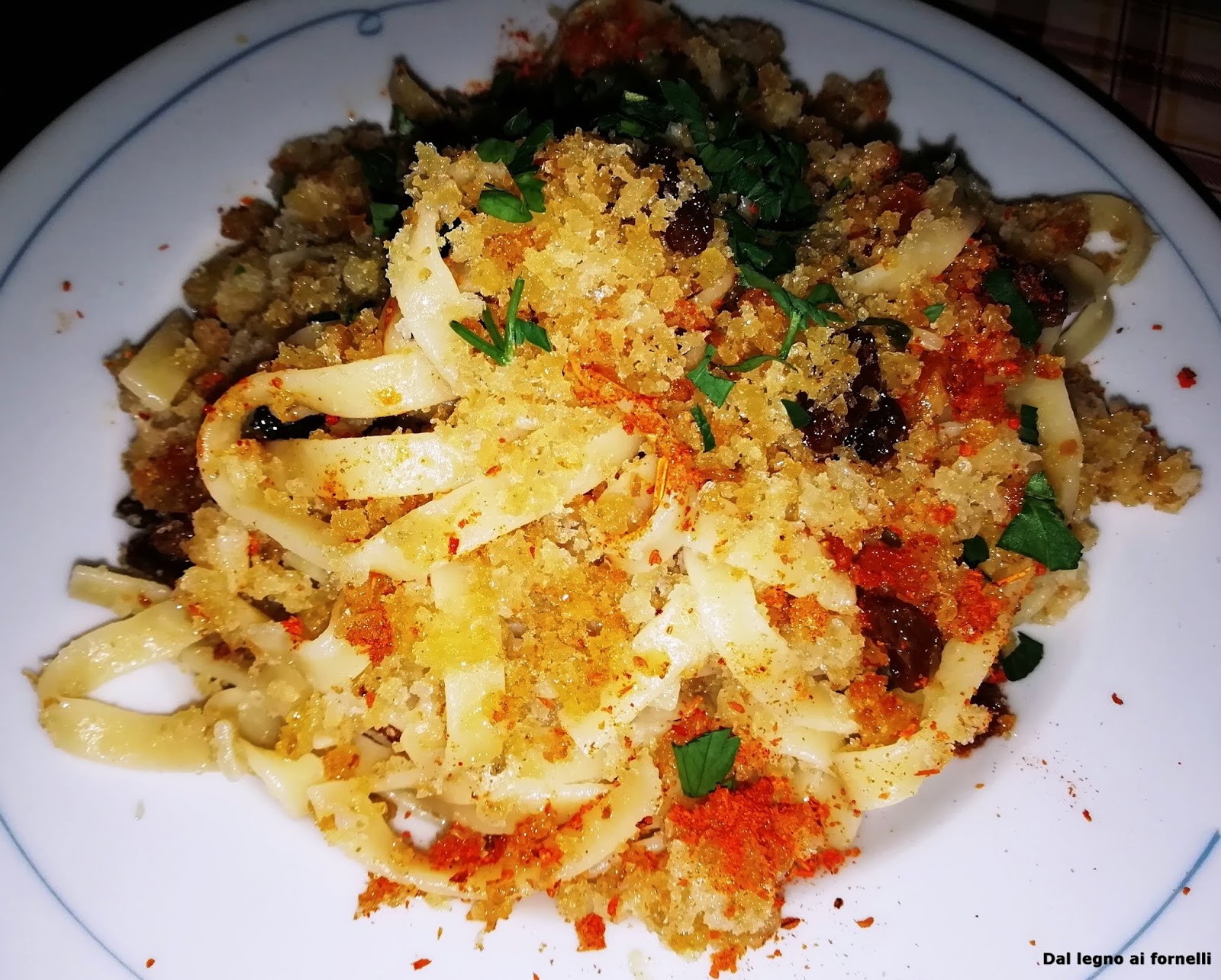 Pasta con mollica, piatto tipico del basso Molise in onore di San ...