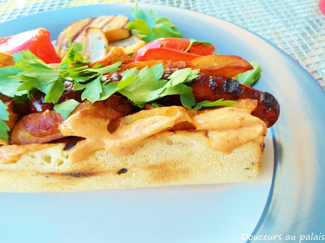 Hot-dog mitraillette belge