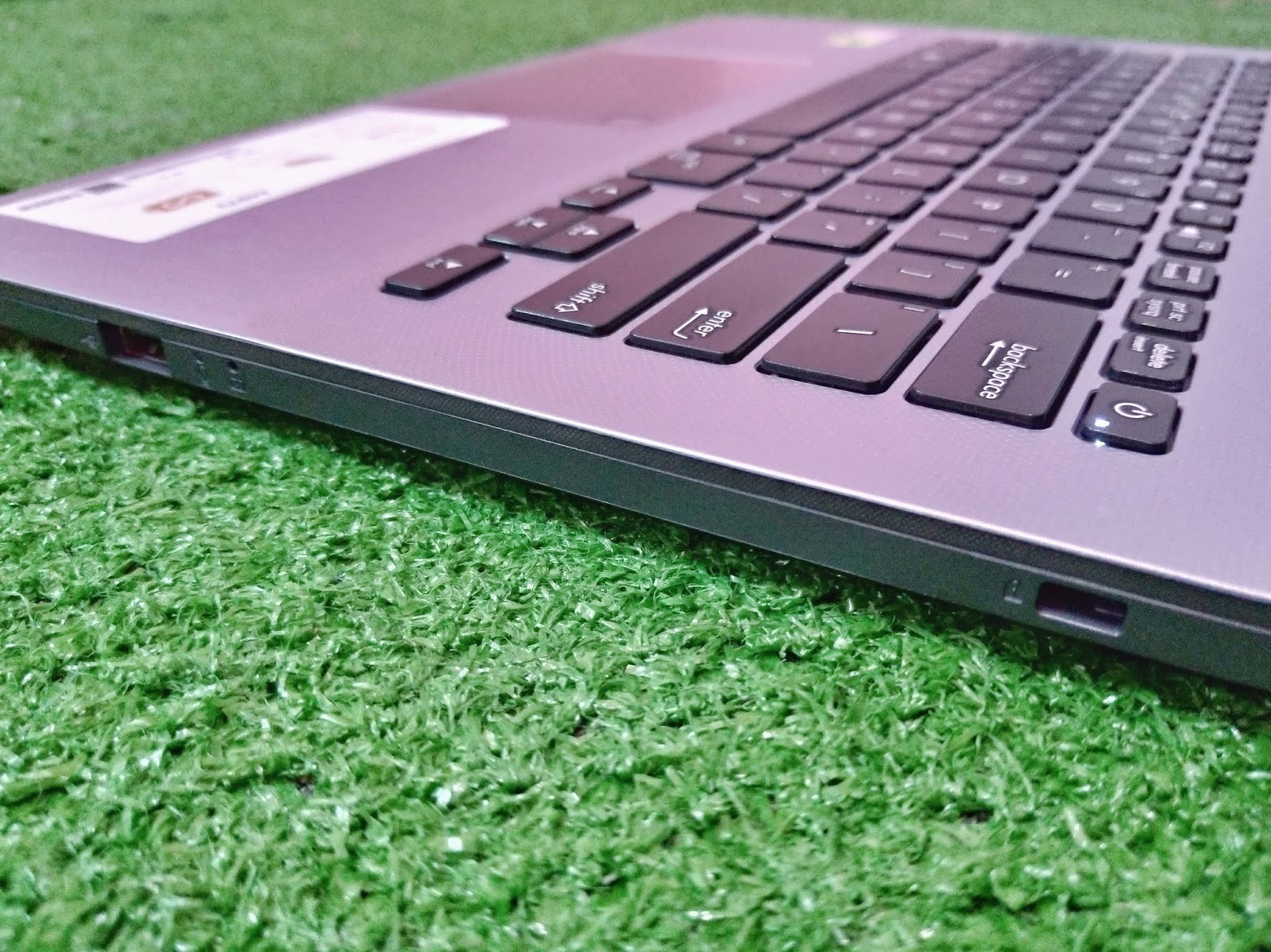 Review ASUS VivoBook A407, Notebook Mainstream dengan Fingerprint