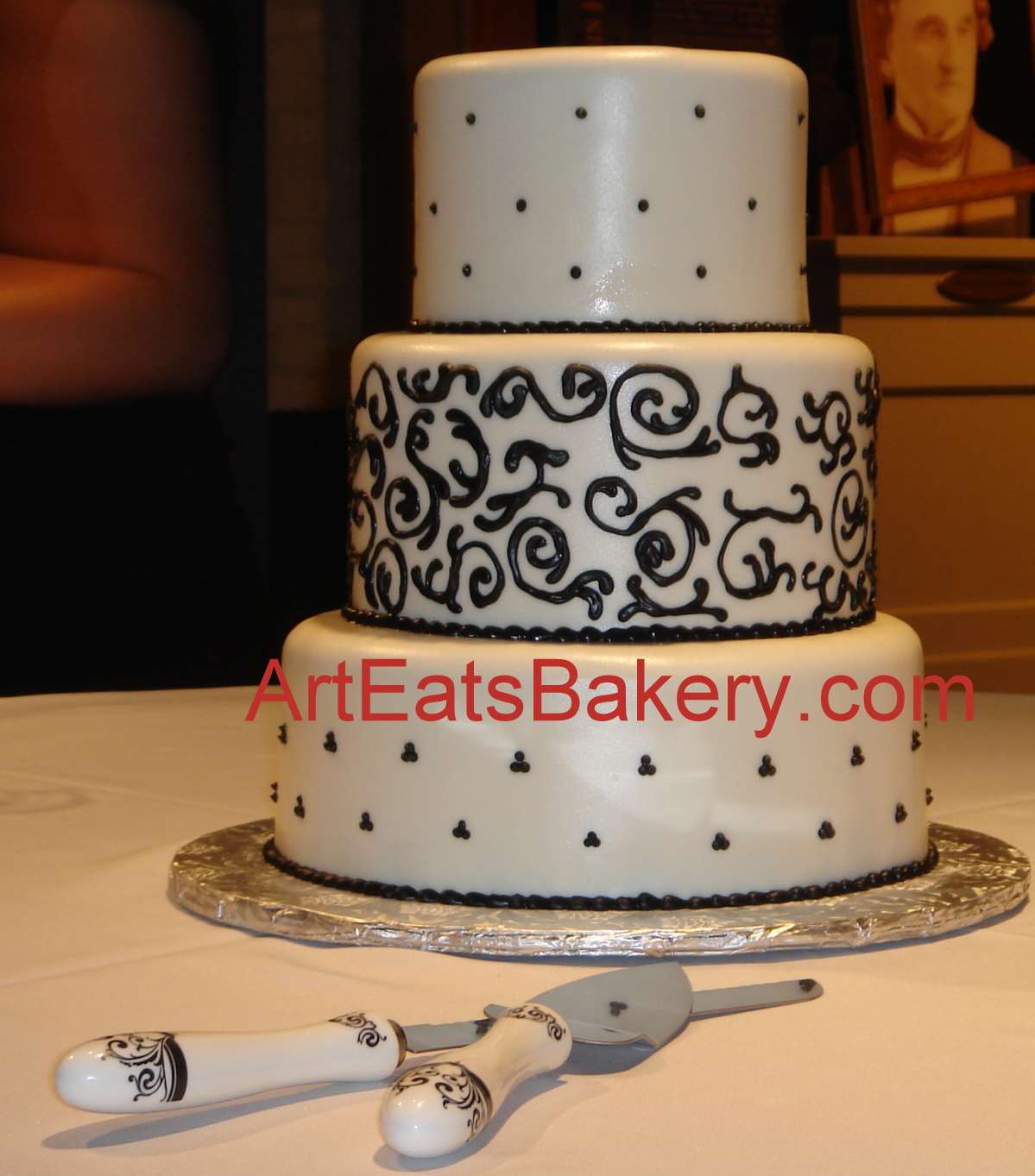 Art Eats Bakery custom fondant wedding and birthday cake designs ...