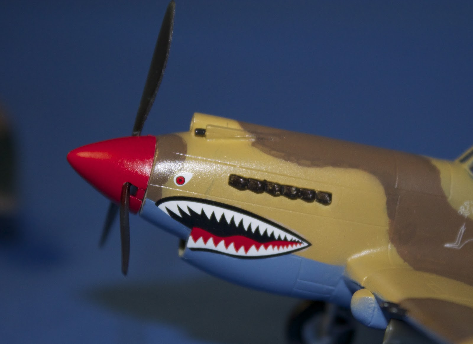 Southern Maryland Scale Modelers Newsletter: Review - Comparing Tomahawks