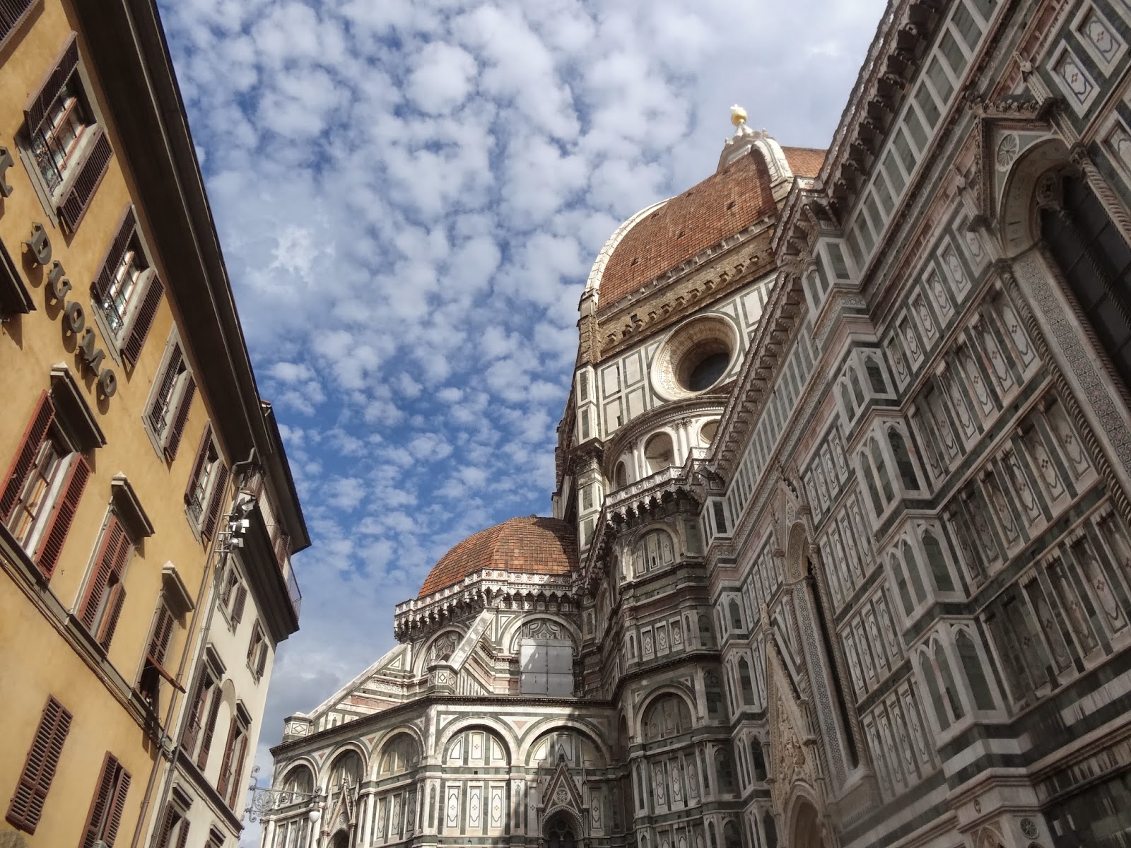 Sniegena: ITALIJA: GRAŽIOJI TREJYBĖ - PIZA, FLORENCIJA, BERGAMO