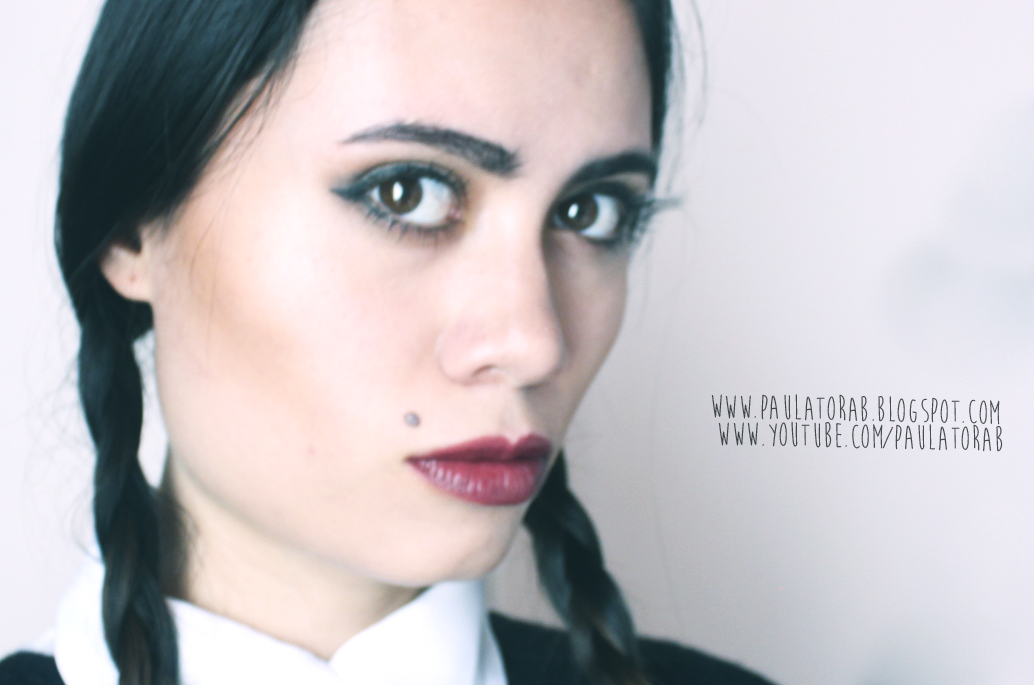 Paulettee: Wednesday Addams Makeup Tutorial!