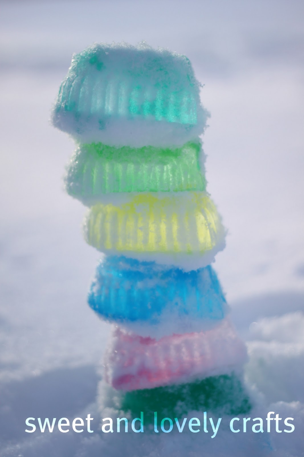 sweet and lovely crafts: coloured ice blocks