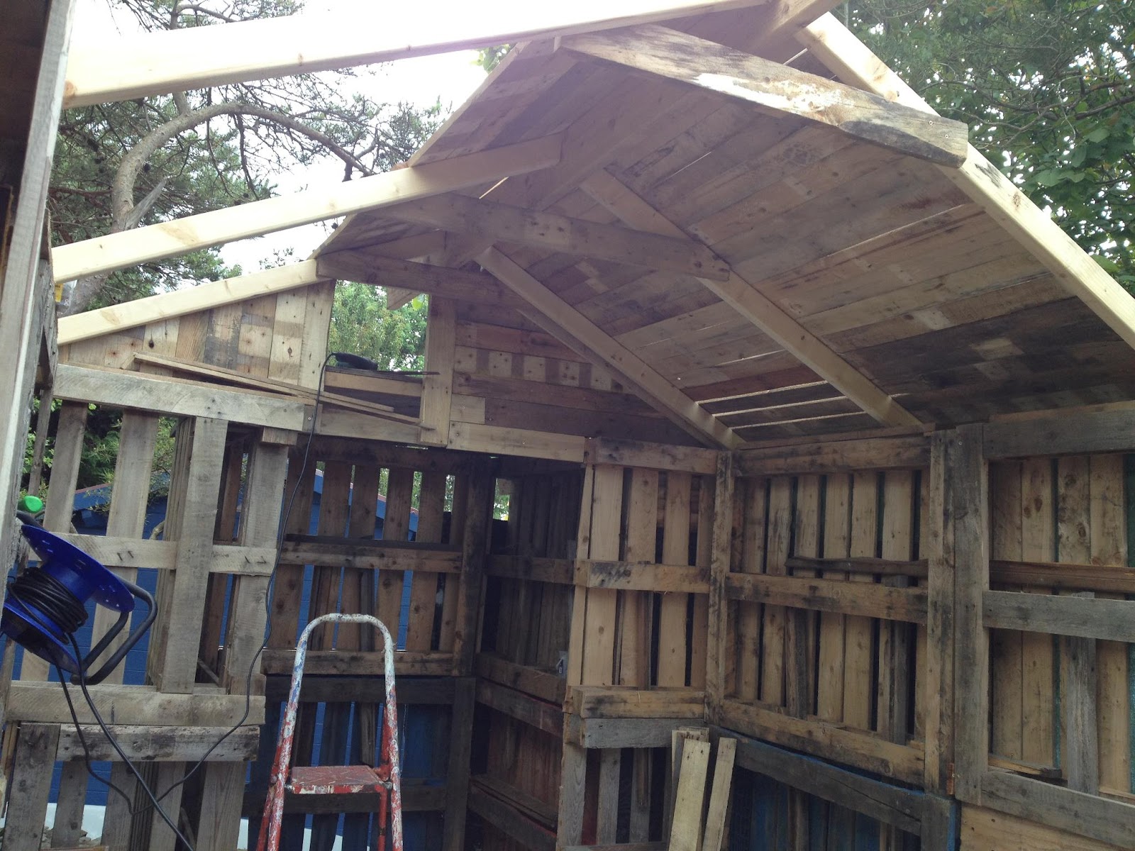 Art by Ollie Longuet: My Pallet Shed