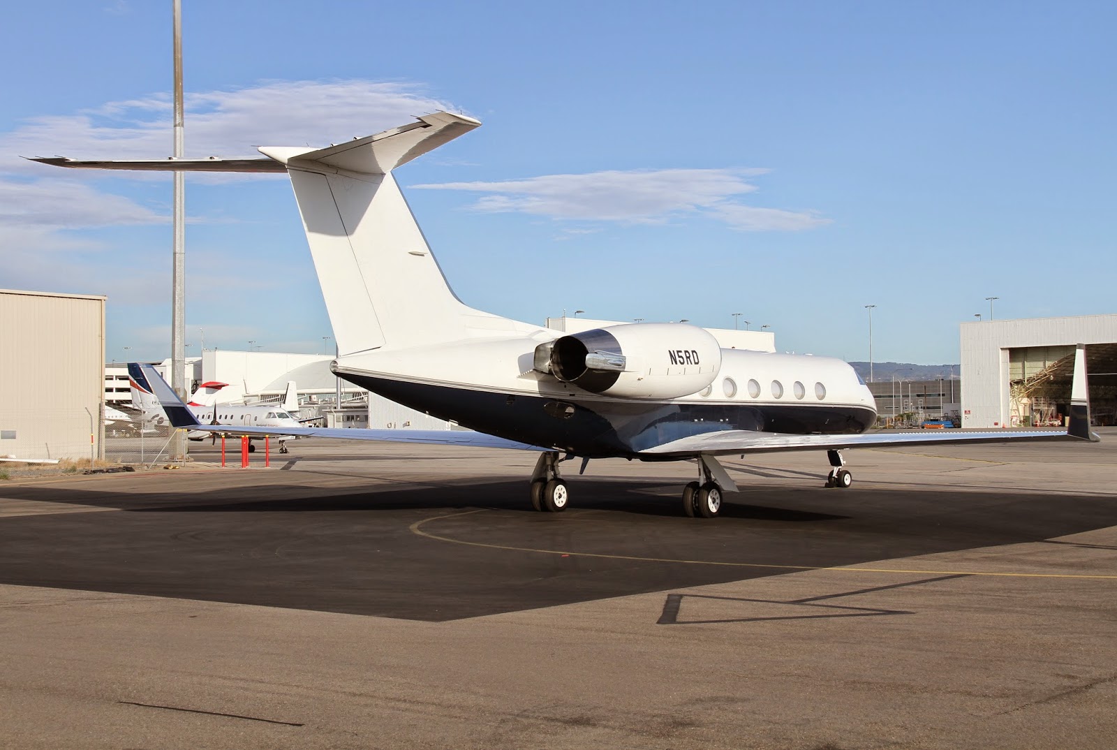 Adelaide Airport Movements: RDC Marine Gulfstream 4 N5RD visits ...