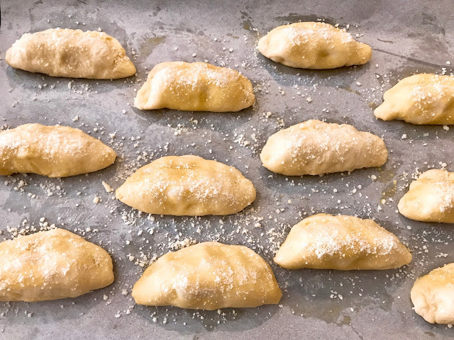 Mini Cheese Calzones