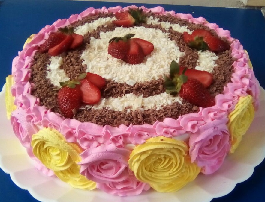 A Especialistapg Bolos, Doces e Salgados: BOLO REDONDO DECORADO 7