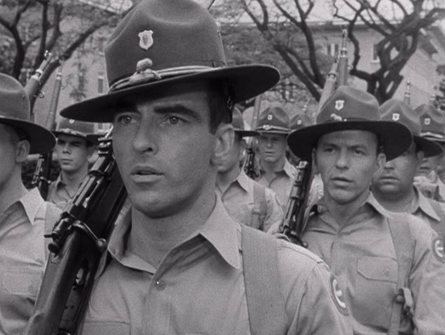 Etcéteras: Cienmatontunas: Cuando Hollywood era la retaguardia