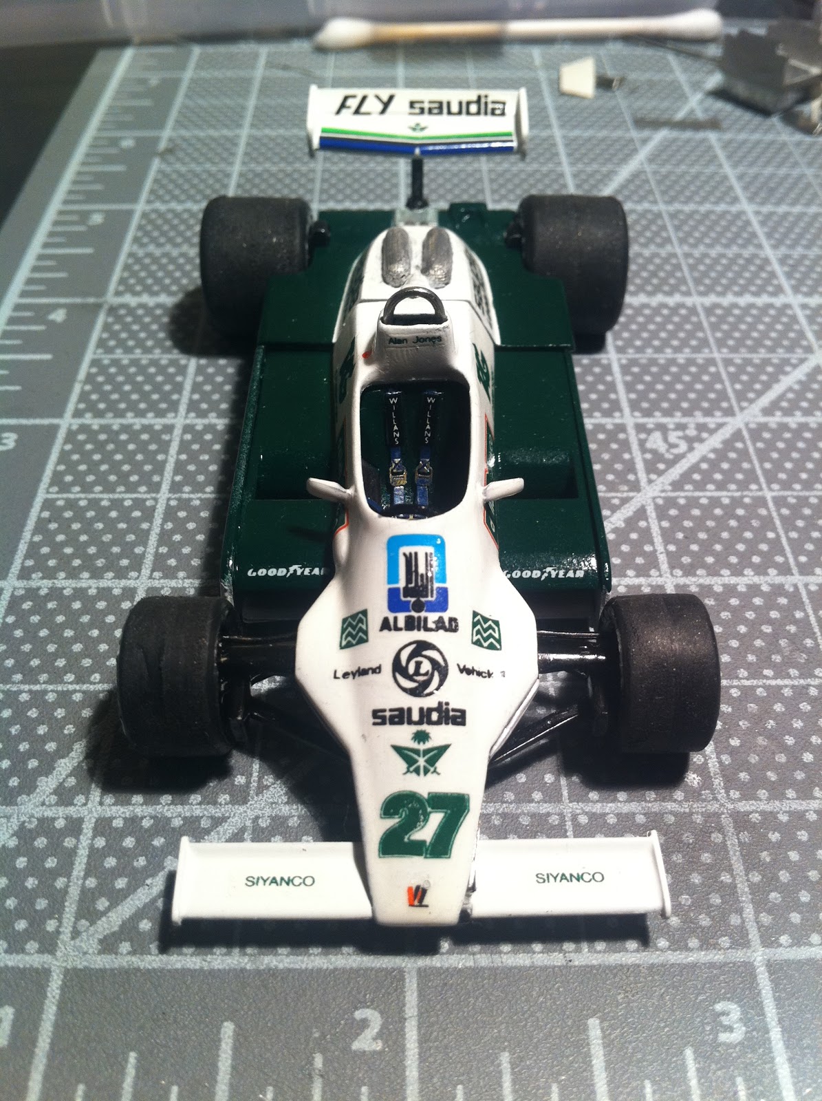 Project 43rd: Williams FW07/FW07B Complete