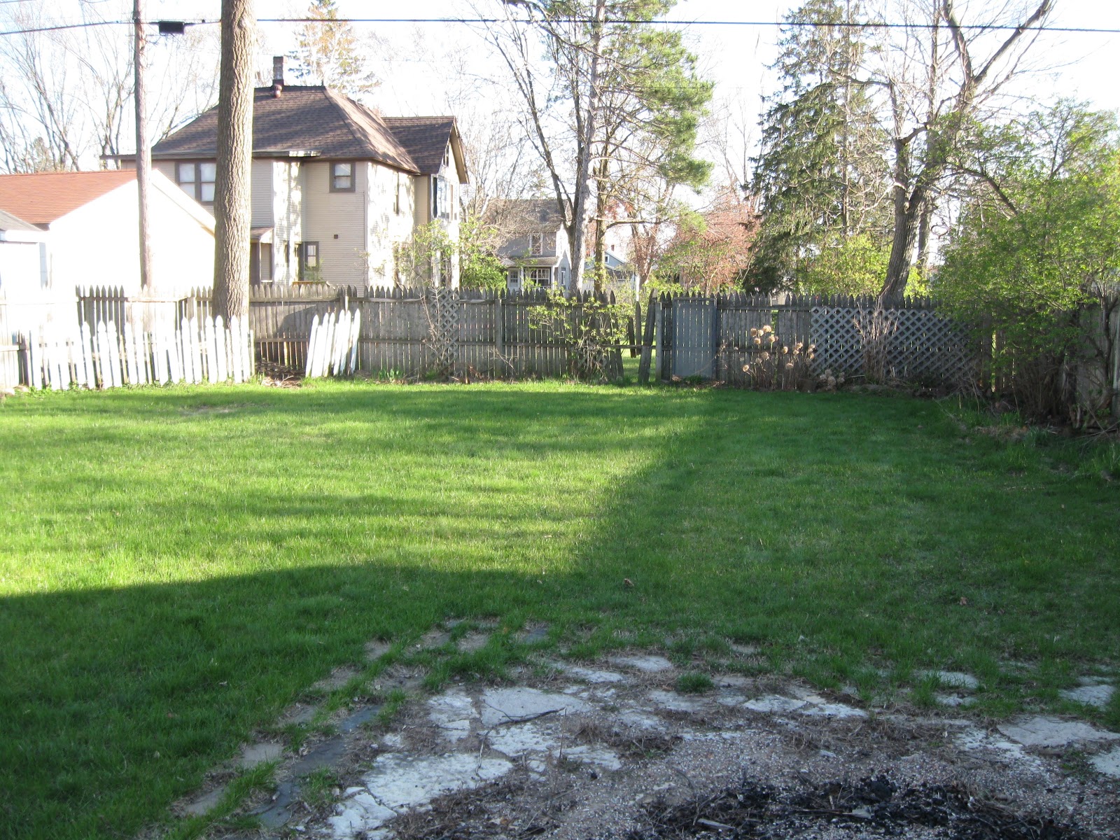 Accepted Offer Adorable Cottage Style Home on Center St