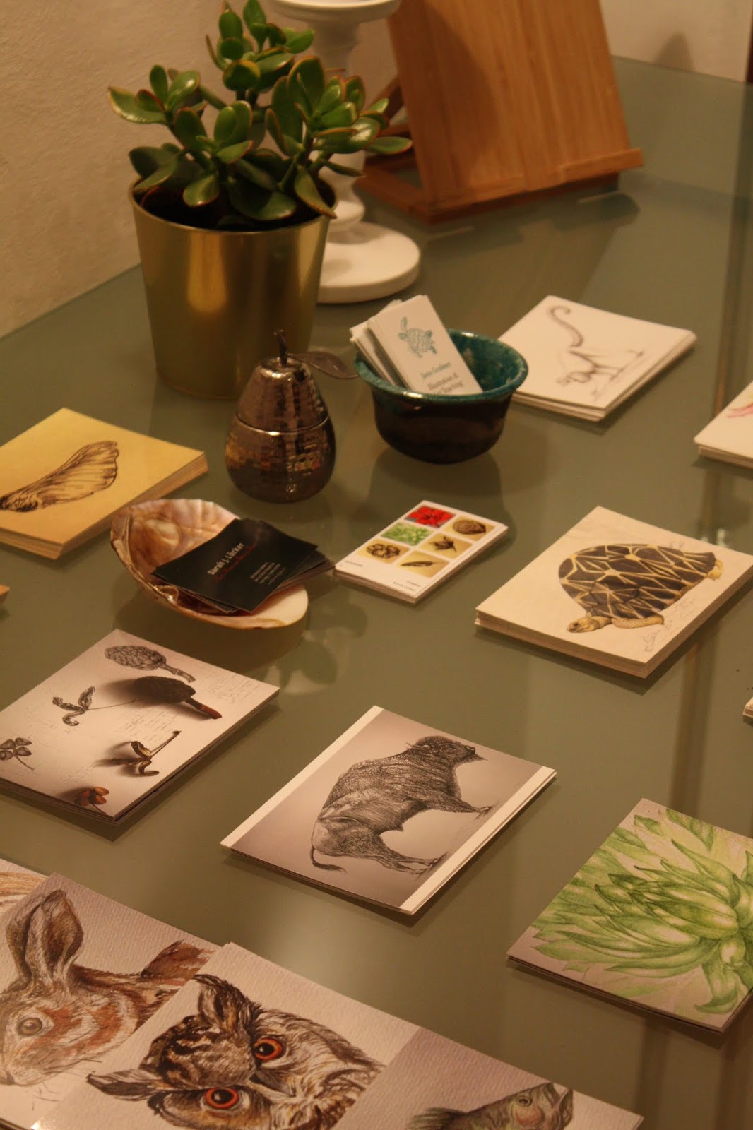 How to paint shiny objects in Watercolor