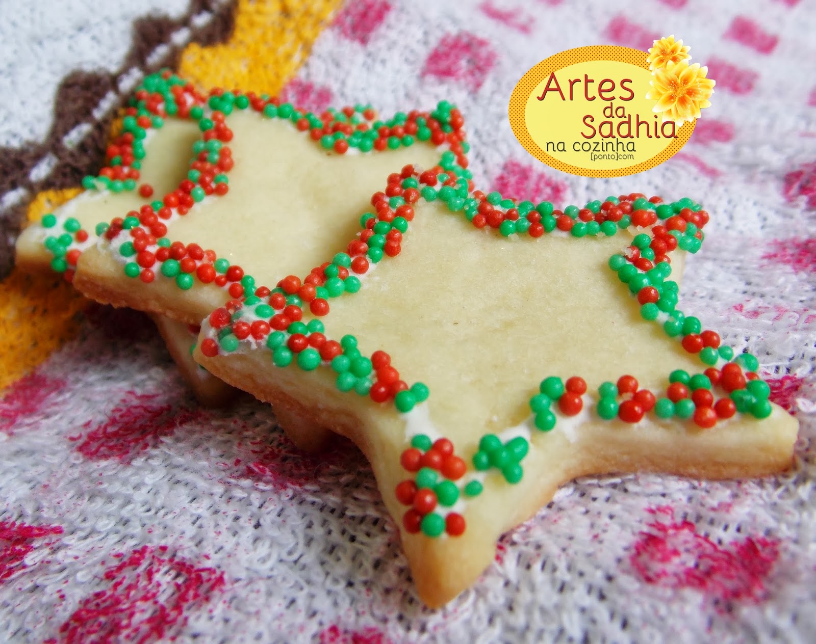 Biscoitinhos de natal ( amanteigados ) de água de rosas | Artes da ...