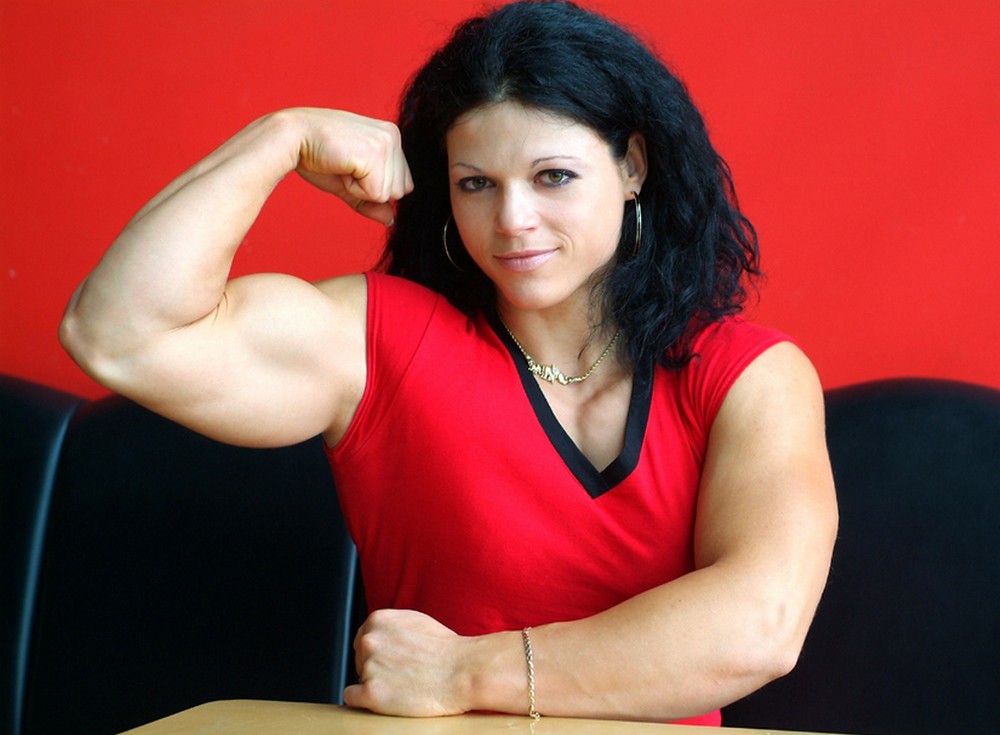 Biceps of Love: Elena Oana Hreapca.