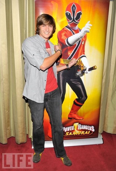 Rangers Stage: Alex Heartman Indicado a Ator Favorito no KCA 2012