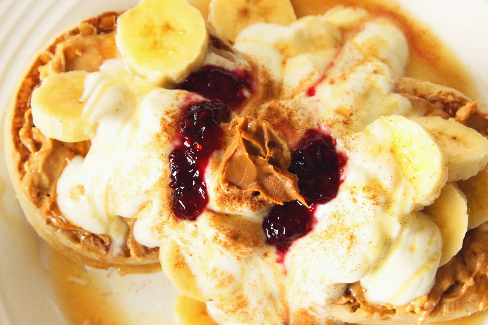 Tealightsky: Maple-ized: Creamy peanut crumpets (Crump-cakes)