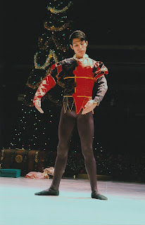 CulturalOyster: Jason Gomez Retires from the Stage