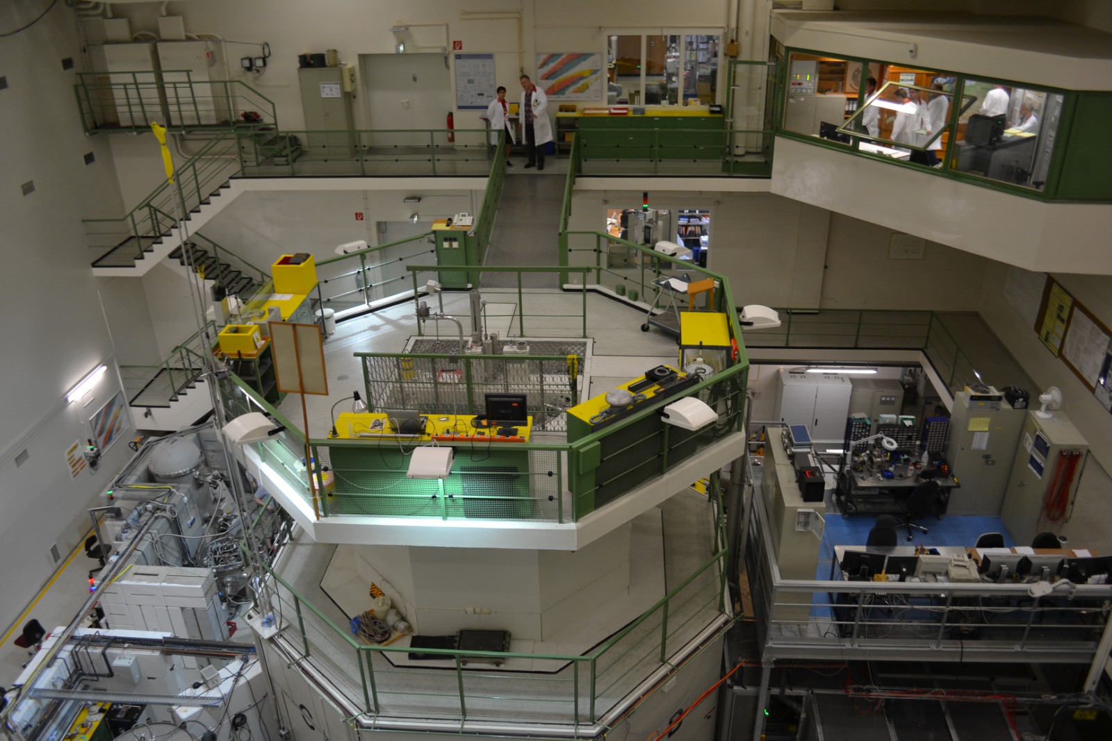 Опасная зона: Visiting a Nuclear Research Reactor