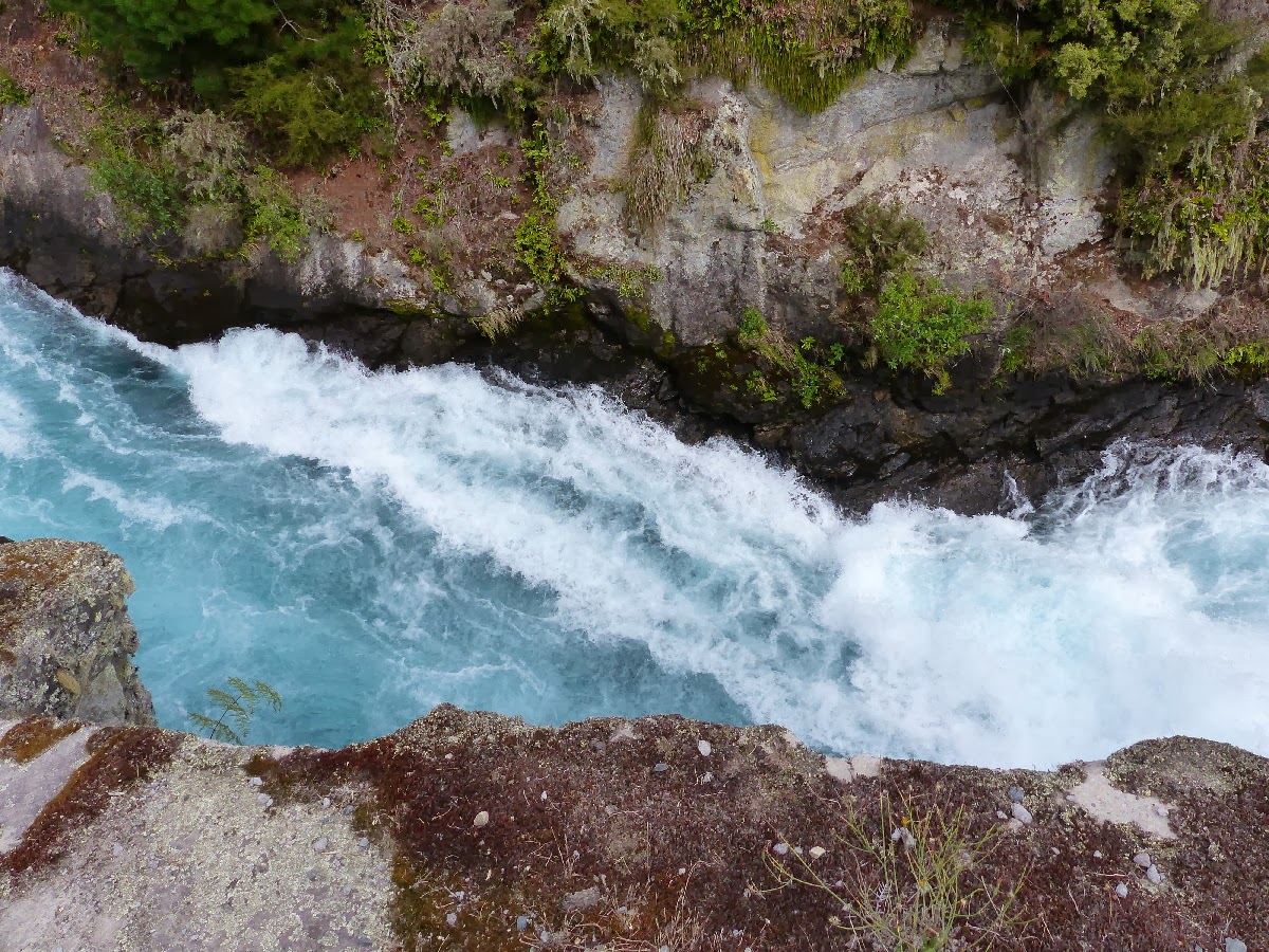 Hansons on Holiday: Huka Falls, Lake Taupo and Wellington Photos