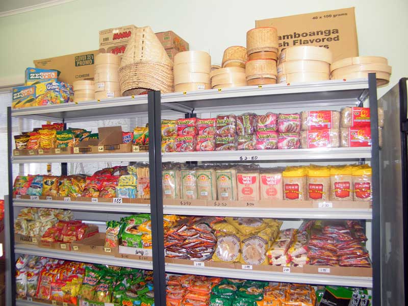 adobongblog: Filipino Mart opens in Johnsonville