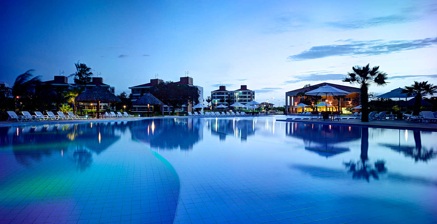 Catu Lake Residence & Spa / 2 a 4 quartos / 82 a 190m² – O Primeiro ...