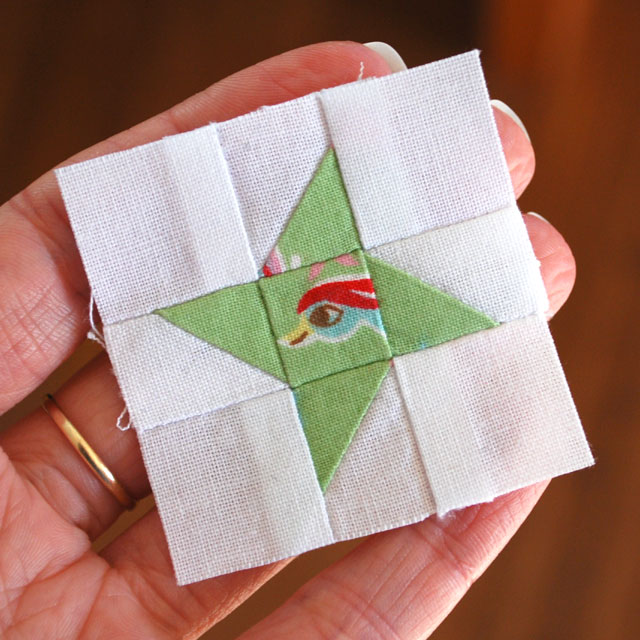 Free Mini Block Pattern - Friendship Star