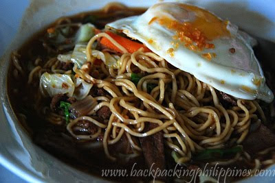 Backpacking Philippines: Tuguegarao: Pancit Batil Patong/Patung's ...