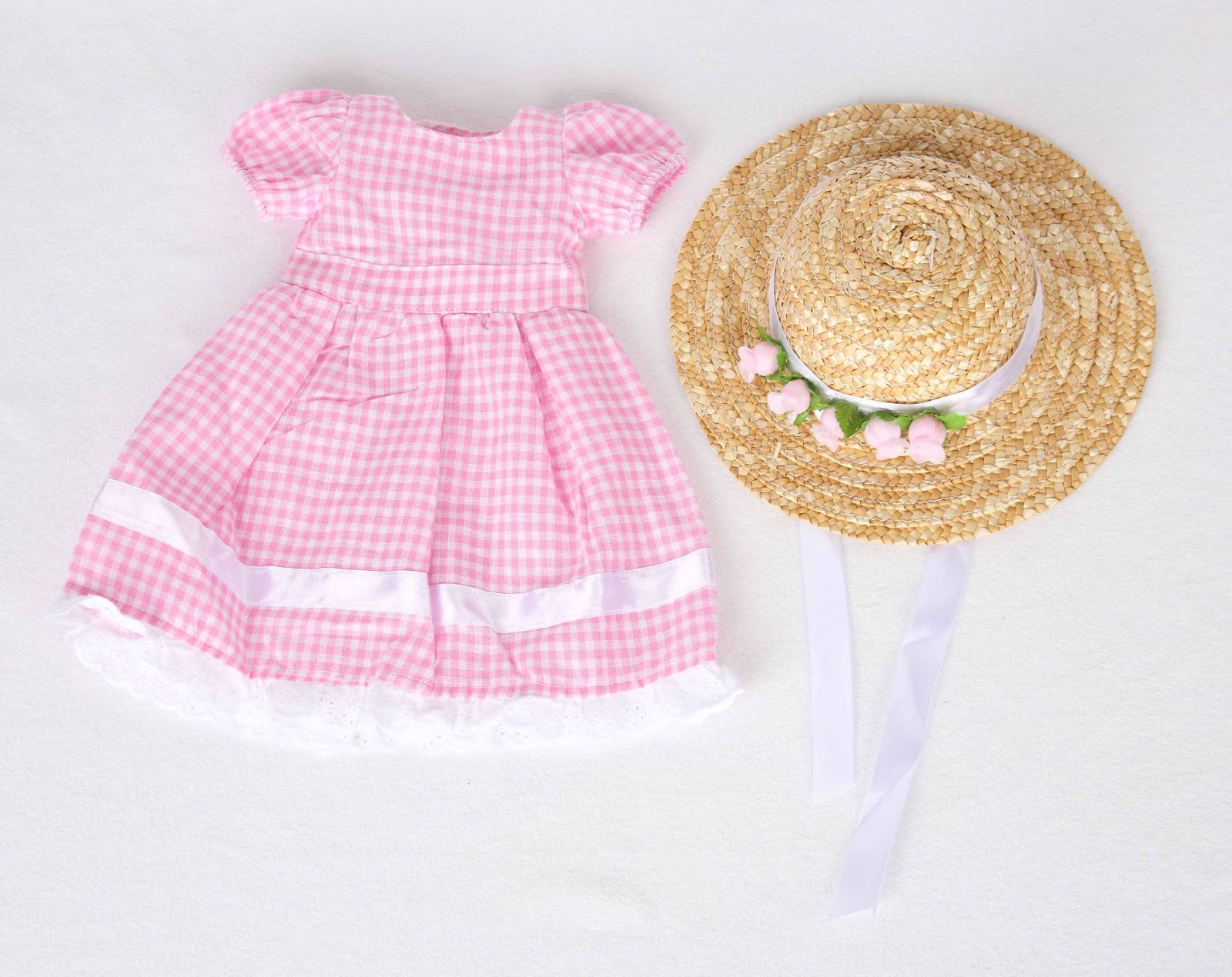 My Journey Girls Dolls Adventures: A Queen's Treasures Dress