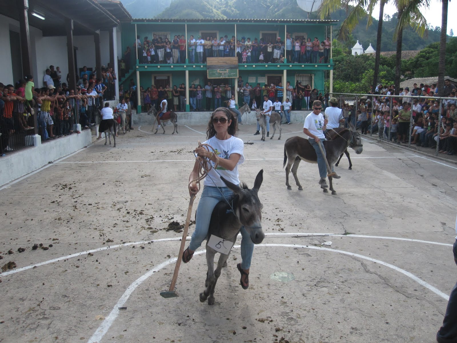 Serving in Honduras!: Stronger each day....one year in country!
