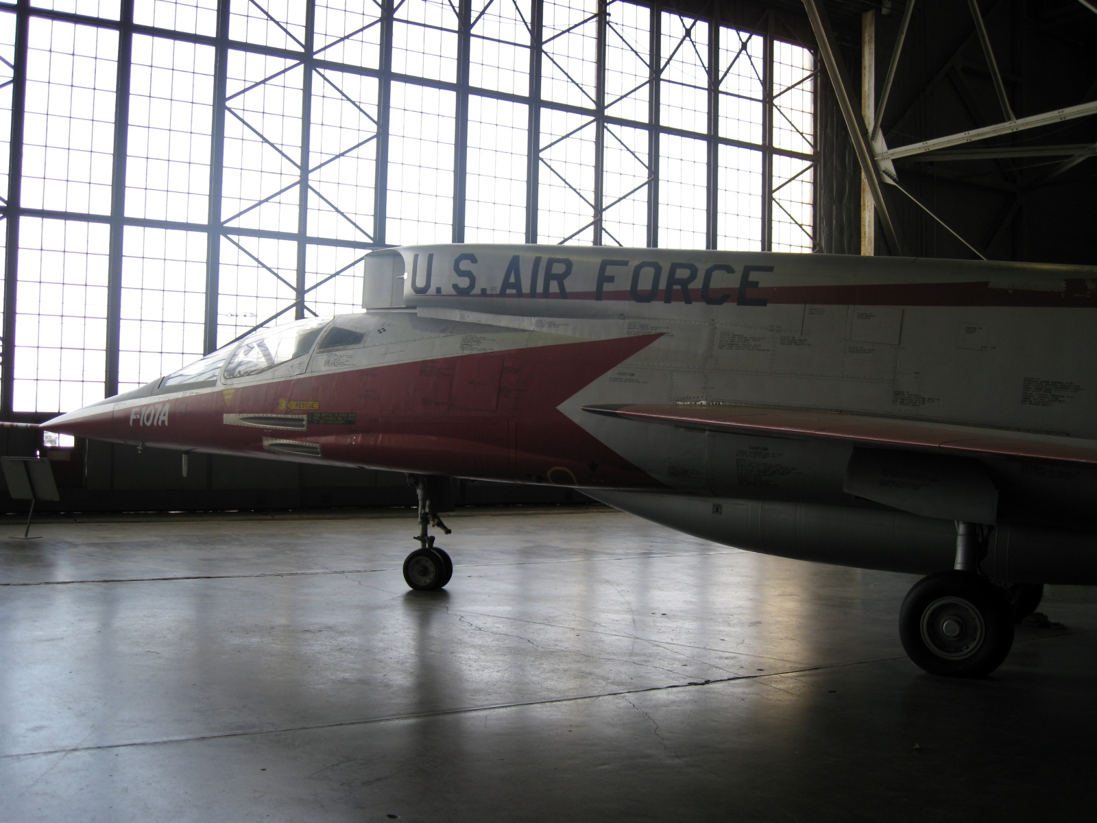 vanveken's blog: North American YF-107A Ultra Sabre Walk Around