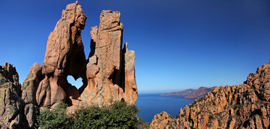 TOP 5 DES ROCHERS INSOLITES EN CORSE