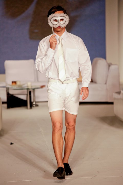 Effing the Lens: Philippine Fashion Week | Rusty Lopez Holiday ...