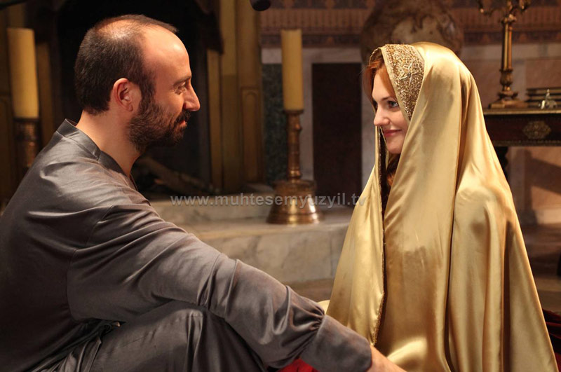 Vida na Turquia e outras cositas mas: Muhtesem Yüzil - Magnífico Século